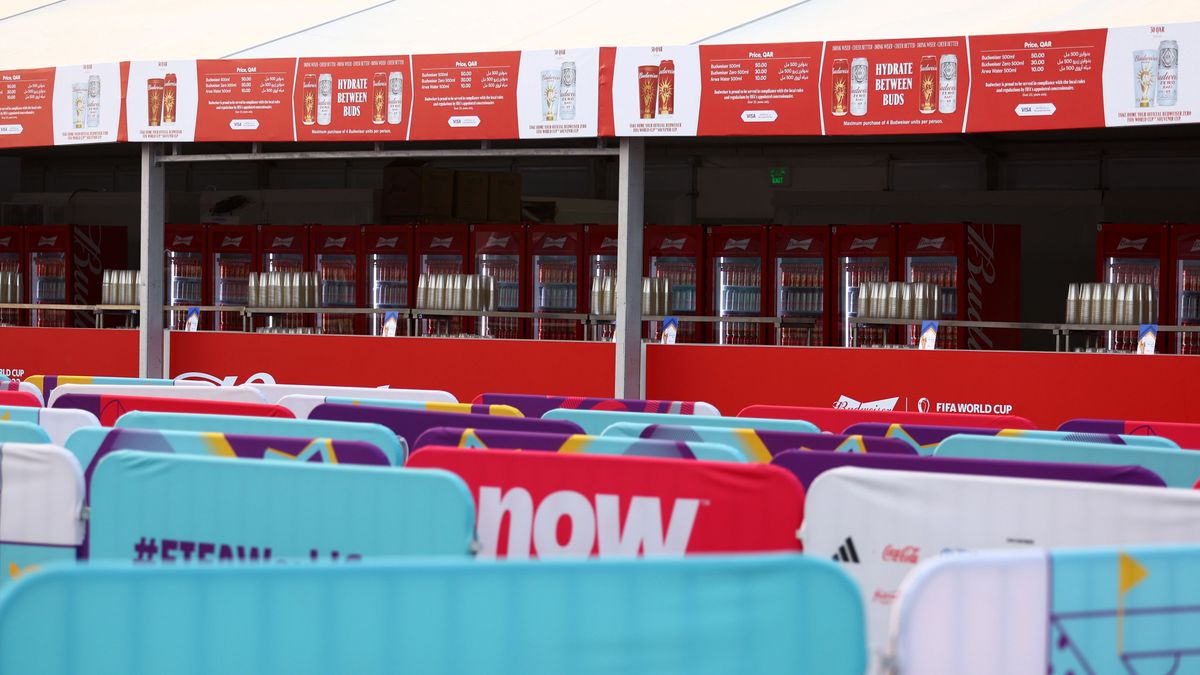 Így játszható ki a katari sörtilalom? Érdekes fotó kering a neten ...