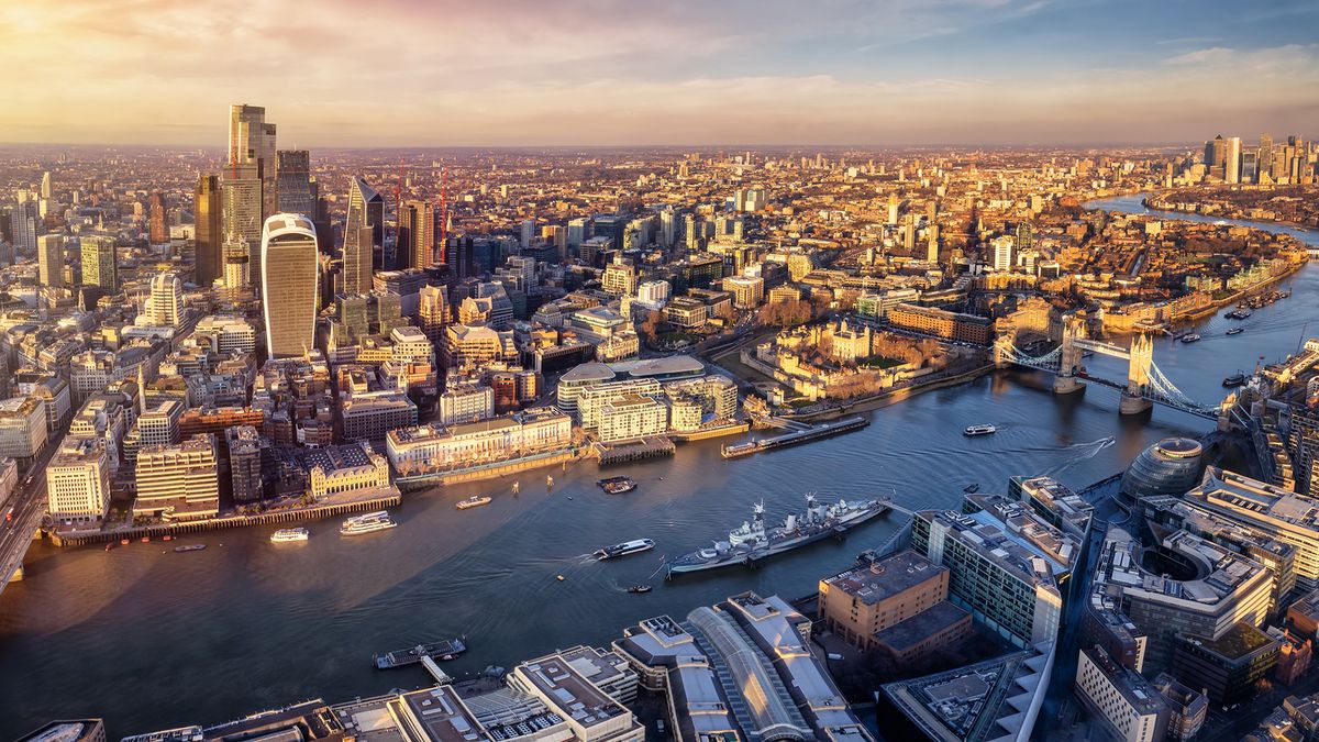 Különleges védelmet kapott Londonban egy Tesco bolt egy művészmozi és ...